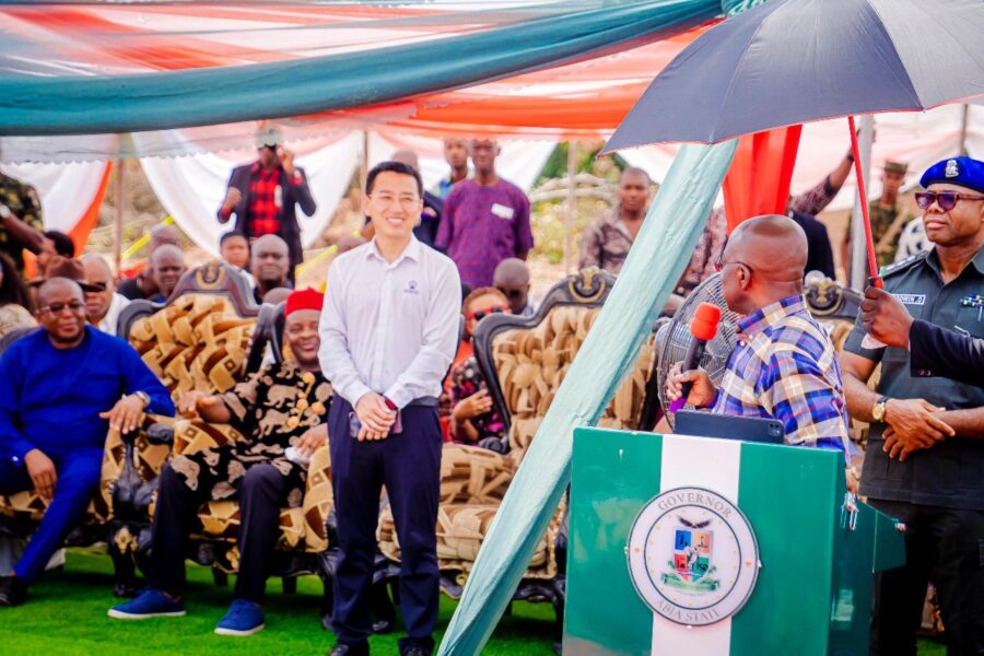 GOV OTTI FLAGS-OFF 11.5KM NUNYA-ELUAMA ROAD, SAYS GOVT BRIDGING GAP ...